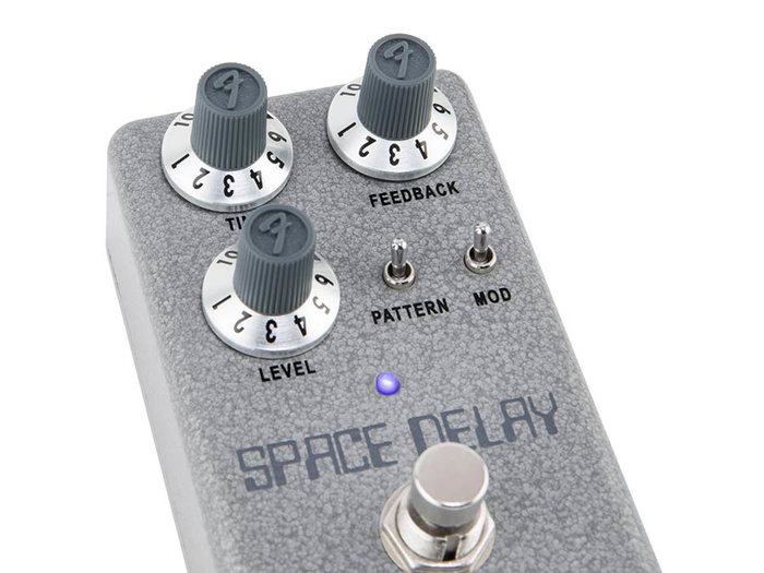 Pedal Hammertone Space Fender Delay - Bixoto.com