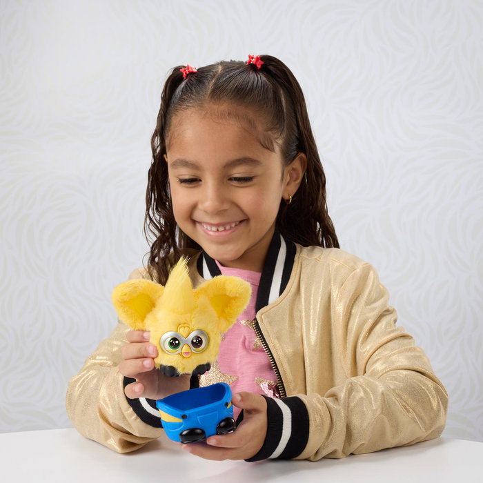 Hasbro Furby Furblet Minion Stuart G3606 - Jouet interactif avec plus ...