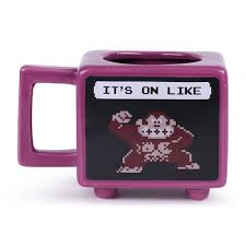 Pyramid Tasse Thermique Rétro TV Donkey Kong 500 ml - Bixoto.com